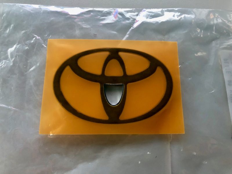 Genuine OEM Toyota Chrome Toyota Symbol Rear Hatch Badge - 75471-13041 ...